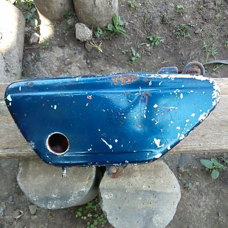 Jual cover samping atau tempat oli samping yamaha rs100 original ...