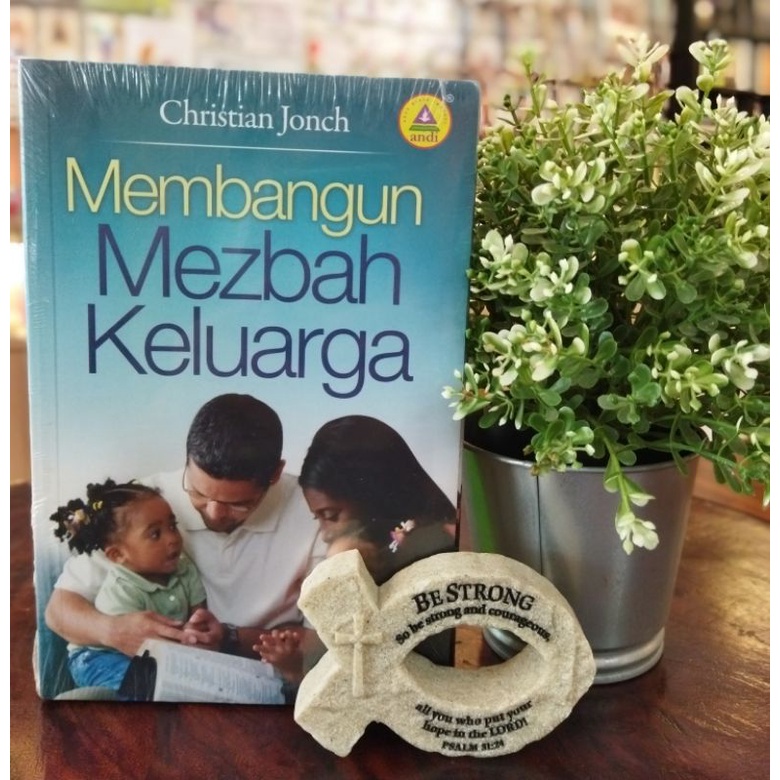 Jual Buku Rohani Membangun Mezbah Keluarga | Shopee Indonesia
