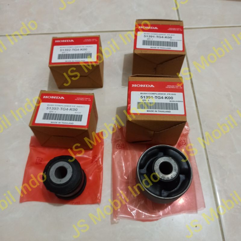 Jual Bushing Arm Sayap Depan Besar Kecil Mobilio Brio BRV 2Set 4pc ...