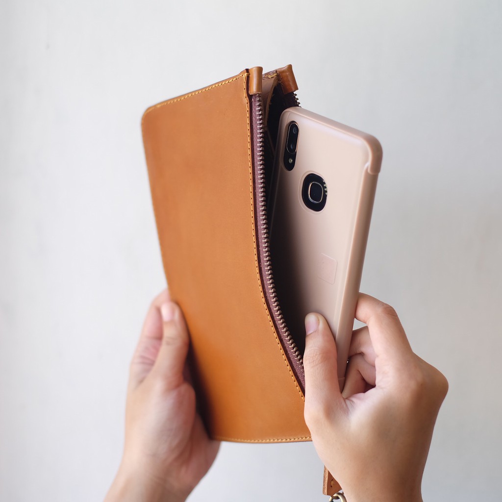 Jual HARA Dompet HP Kulit Asli Phone Wallet by Walker Leather | Shopee Indonesia