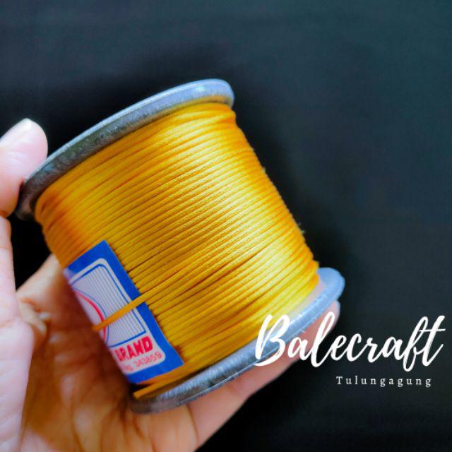 Jual 5 Meter Tali Satin Cina 1mm: Varian Warna Banyak, Mengkilap Halus ...