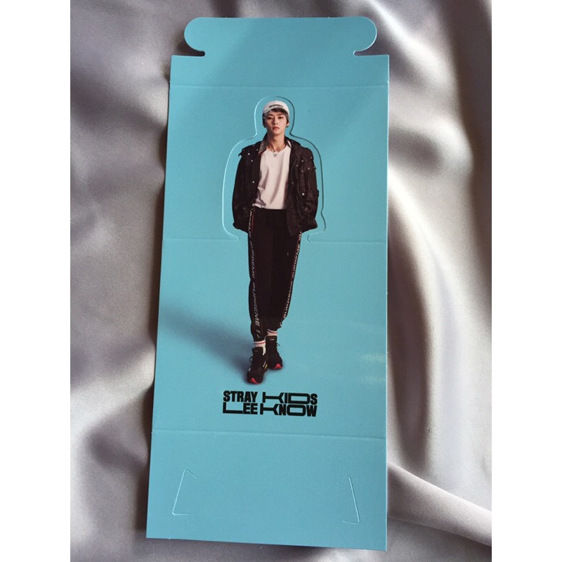 Jual Standee lee know lino stray kids album go live goseng | Shopee ...