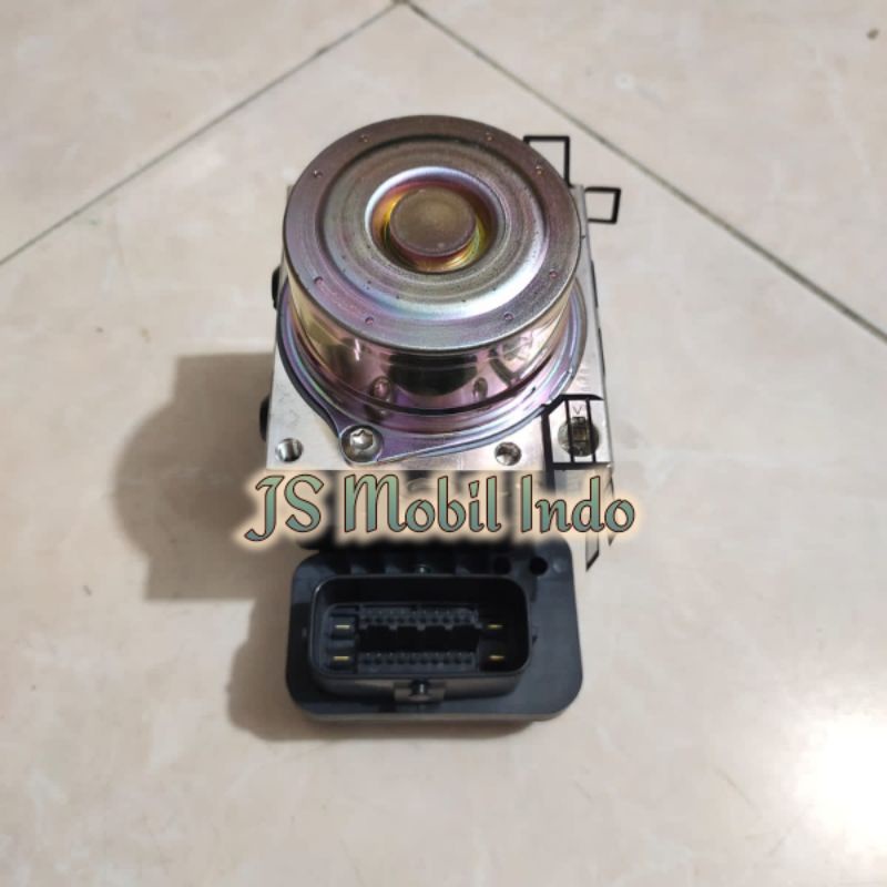 Jual Modul ABS Rem Actuator Assy Toyota Hilux Revo Diesel Asli Original ...