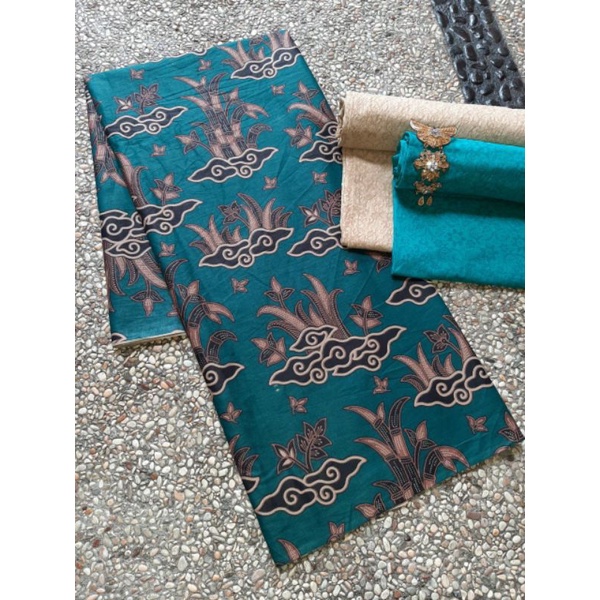Jual KAIN BATIK WARNA HIJAU IJO BATIK PRINT TOSCA SERAGAM BRIDESMAID ...