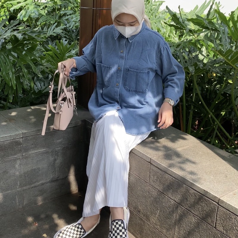 Jual Kemeja Jeans Oversized Kemeja Korea Kemeja Denim Shirt Import ... Jual Kemeja Jeans Oversized Kemeja Korea Kemeja Denim Shirt Import ...