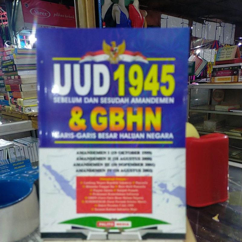 Jual BUKU UUD 1945 AMANDEMEN DAN GBHN DISERTAI PENJELASANYA. | Shopee ...