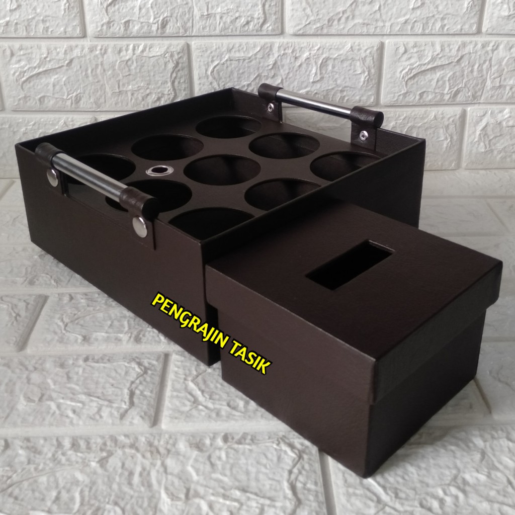 Jual Keranjang Air Mineral Gelas Isi 9 Cup Model Kotak + Tempat Tisu ...