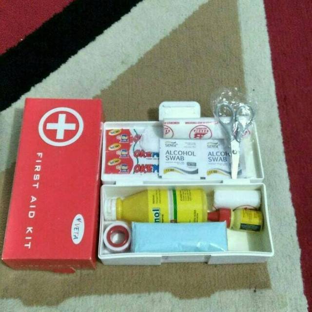 Jual P3K merk VETA First Aid Kit | Shopee Indonesia