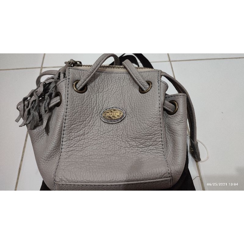 Jual Tas Kulit Sapi Asli (Preloved) by Aira Leather Bag | Shopee Indonesia