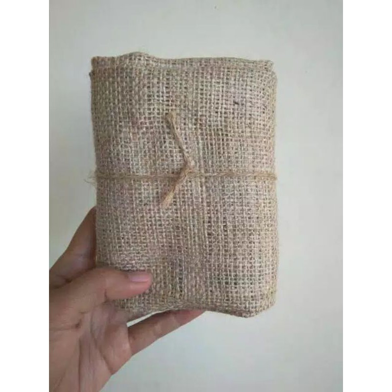 Jual Kain Goni, Kain Burlap uk 30 cm X 40 cm Kerajinan Tangan | Shopee ...