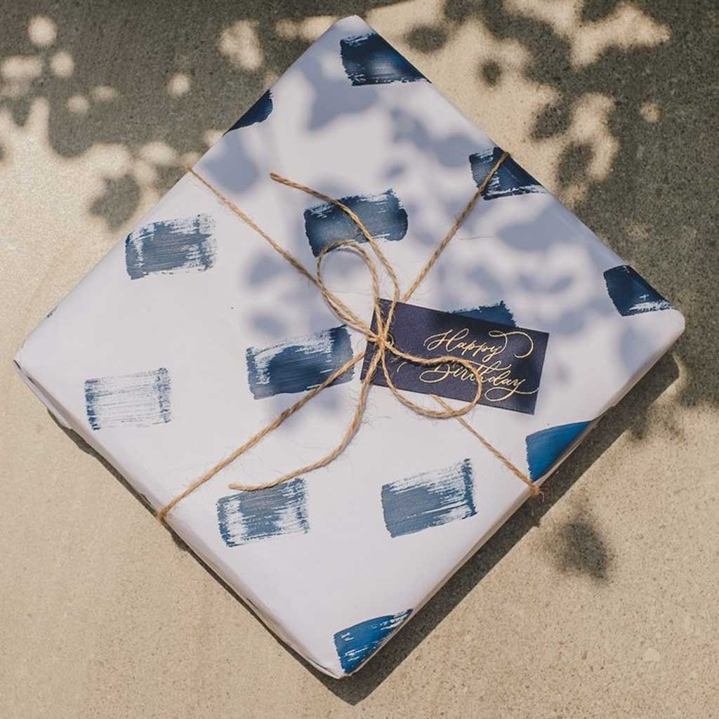 Jual Studio Sanjunipero - Gift Packaging / Bungkus Hadiah | Shopee ...