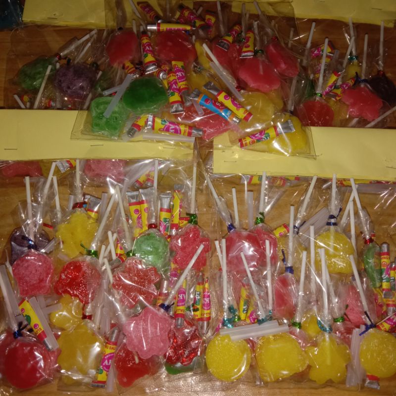 Jual permen lolipop karakter berhadiah balon tiup | Shopee Indonesia Jual permen lolipop karakter berhadiah balon tiup | Shopee Indonesia
