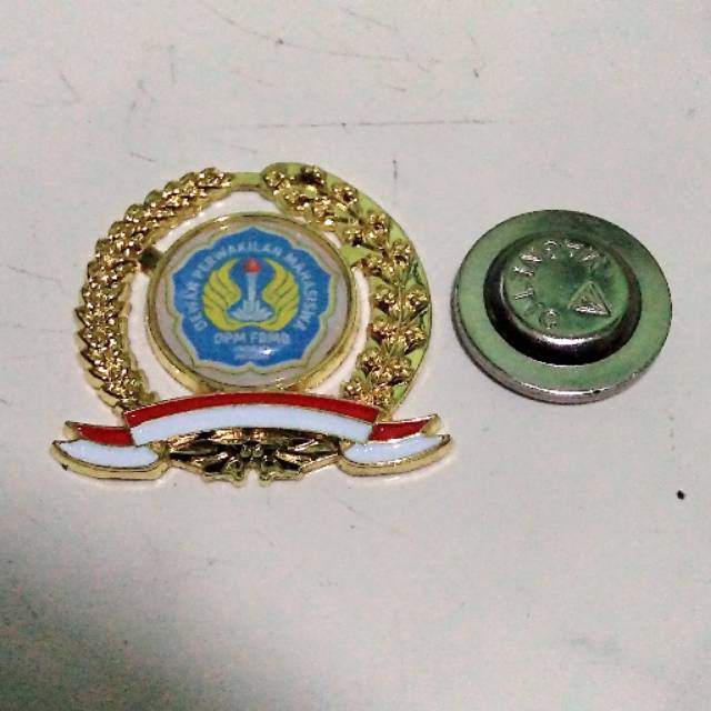 Jual Pin bross pin padi kapas bendera merah putih plus logo custom ...