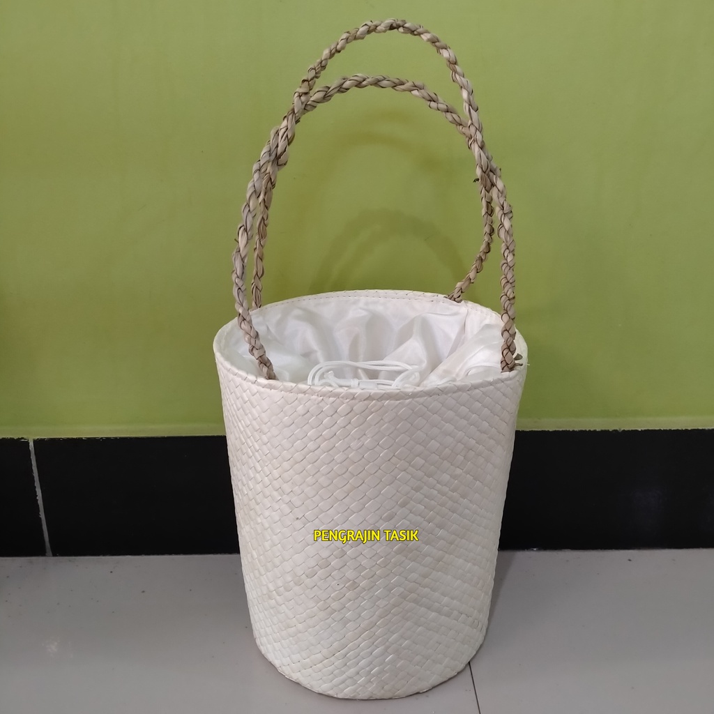 Jual Tas Hampers Anyaman Isi 3 Toples Wadah Keranjang Parcel Murah ...