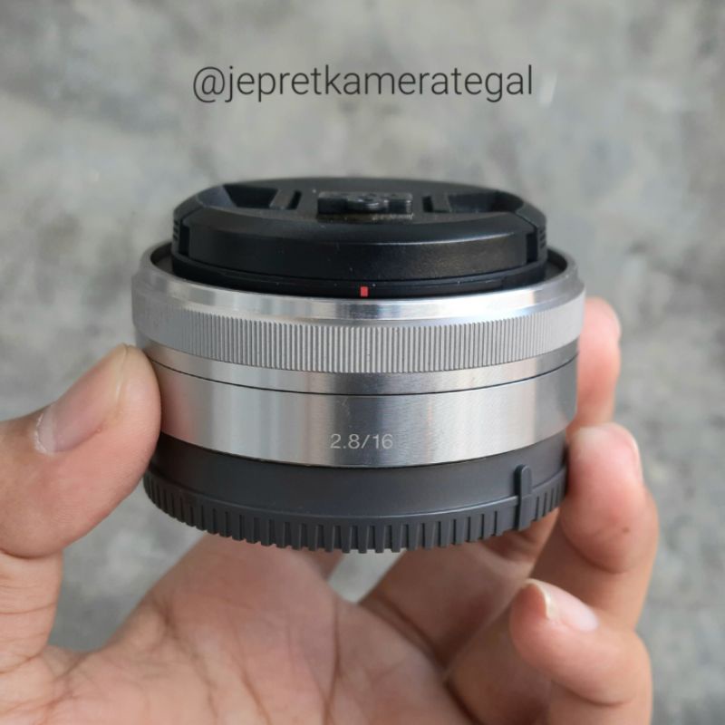 Jual LENSA FIX E 16MM F2.8 MULUS NORMAL FULSET | Shopee Indonesia