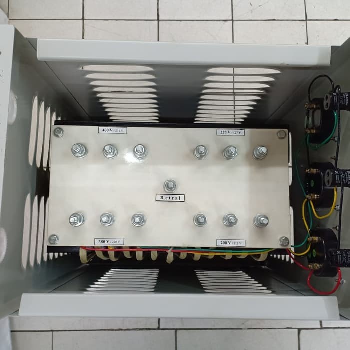 Jual Trafo Yufuta Auto Transformer 5 kva 3 phase 380V- 400V/200V- 220V | Shopee Indonesia