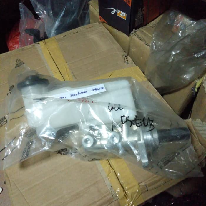 Jual master rem atas hilux matic / master rem atas hilux / master rem ...
