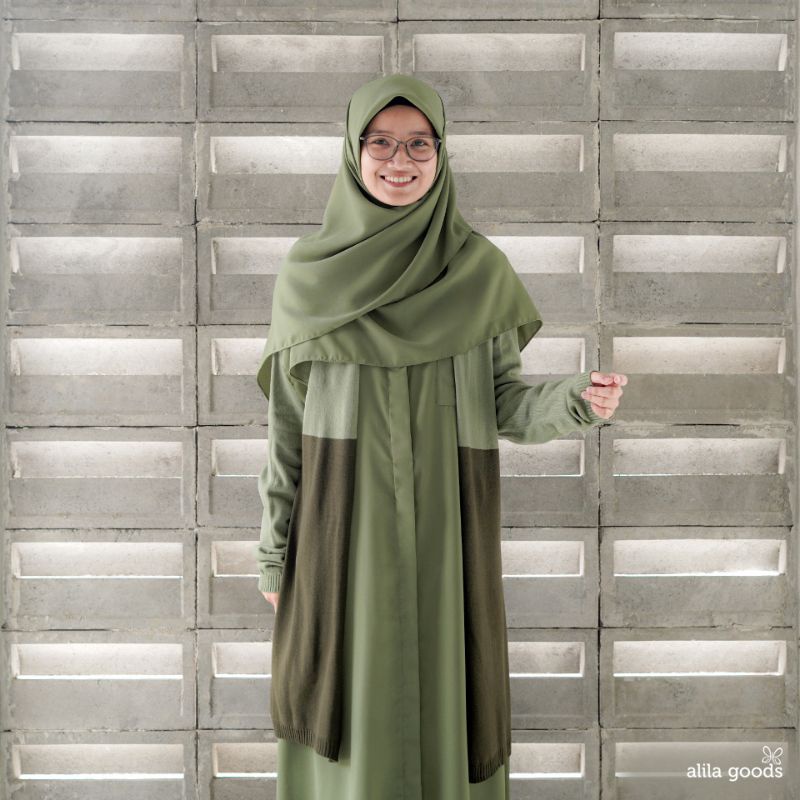 Jual Outer rajut two tone cardigan luaran gamis hijab alila goods ...