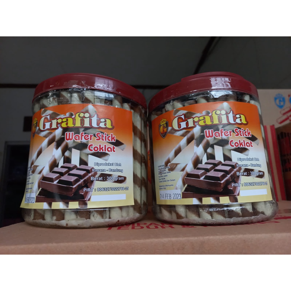 Jual PROMO WAFER BESAR STIK COKLAT ALILA/ GRAFITA MURAH WAFFER ROLL ...