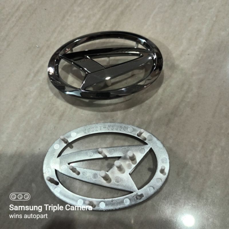 Jual logo emblem stir daihatsu xenia ayla sigra terios luxio grandmax ...