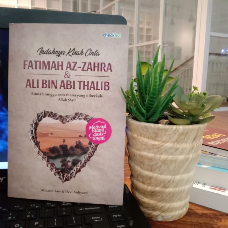 Jual BUKU INDAHNYA KISAH CINTA FATIMAH AZ ZAHRA | Shopee Indonesia