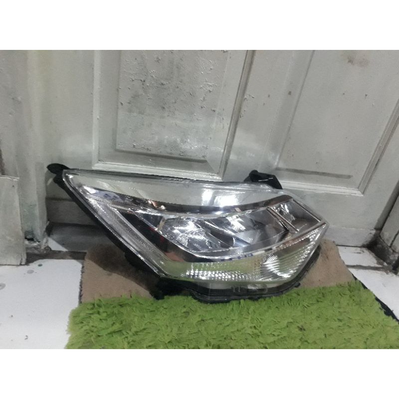 Jual headlamp head lamp lampu depan toyota calya atau sigra model led ...