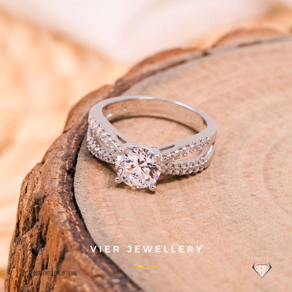 Jual Wynn Edition Ring 8142 , cincin replika berlian crystal zirconia ...