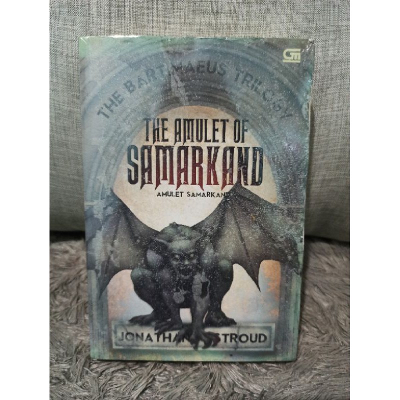 Jual THE BARTIMAEUS TRILOGY : THE AMULET OF SAMARKAND - JONATHAN STROUD ...