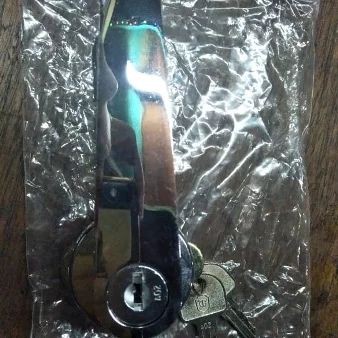 Jual Kunci Handle Box Panel Lemari Arsip Filing Cabinet ( plus Kunci ...