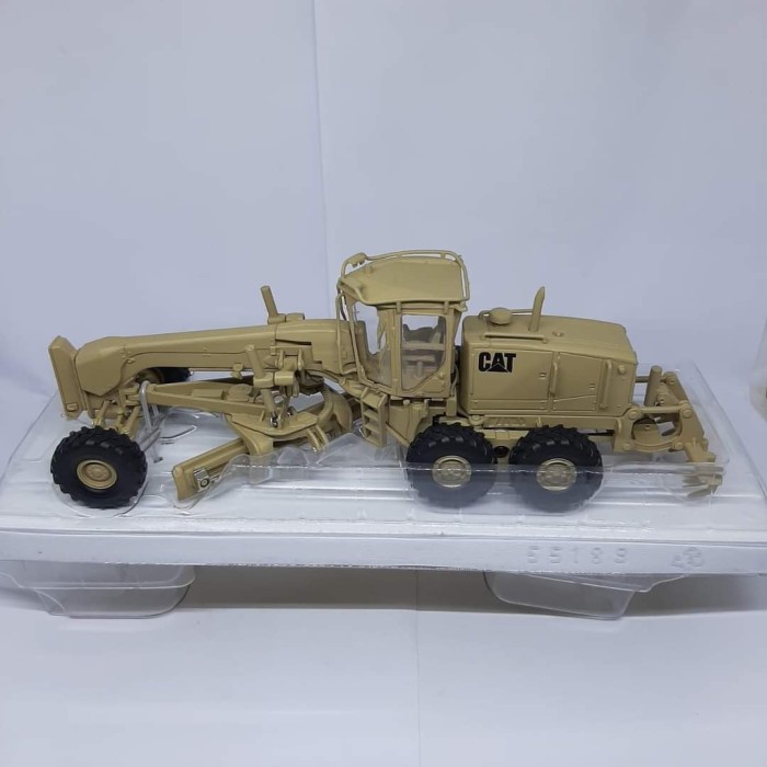 Jual Diecast Motor Grader Cat 120M Military Miniatur Alat Berat Skala ...