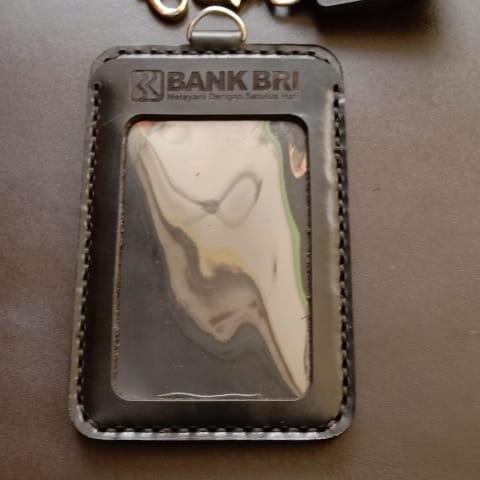 Jual Name Tag Kulit Custom, Id Card Holder, Id Holder, Tempat Id Car ...