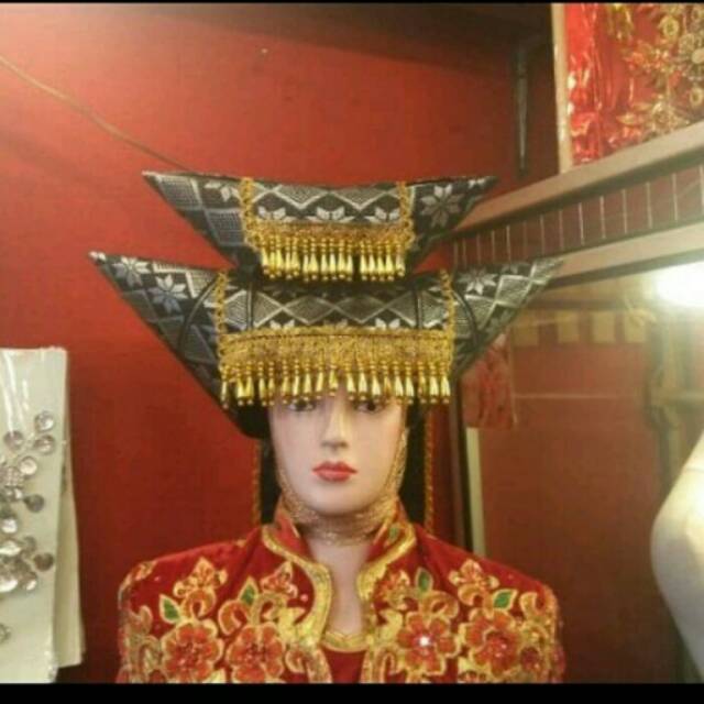 Jual Hiasan mahkota tanduk adat minang padang | Shopee Indonesia