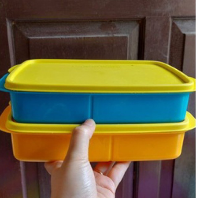 Jual COOL TEEN TEMPAT BEKAL BERSEKAT BESAR tupperware second original ...