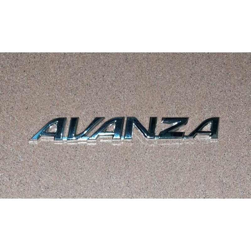 Jual Emblem logo mobil Tulisan Avanza Lama (2003-2011) / Emblem avanza ...