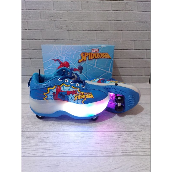 Jual Sepatu Roda LED karakter anak Roda 4 / Roller Shoes 4 Roda LED ...