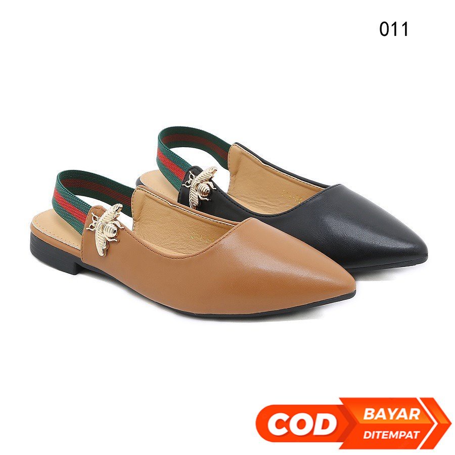 Jual Sepatu Wanita #011 Bahan Kulit 2 Warna Tipe Ujung Sepatu Lancip ...