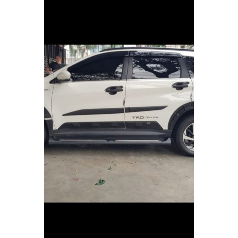 Jual Over Fender All New Rush Dan Terios Model Rock Ford | Shopee Indonesia