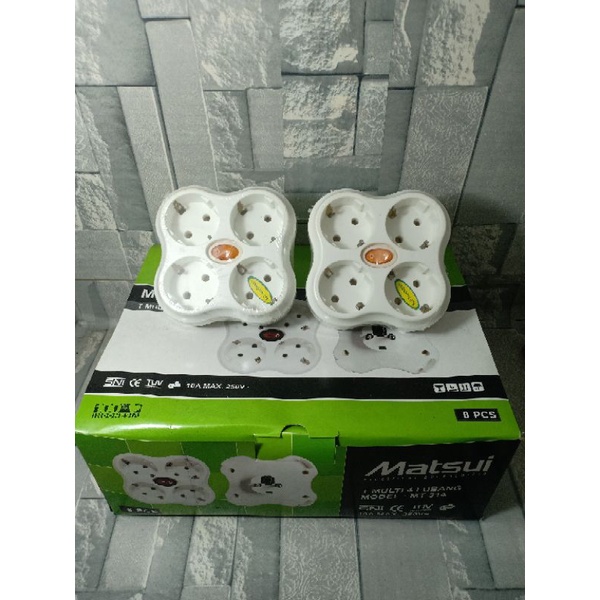 Jual Colokan listrik T Multi 4 Lubang Matsui indikator lampu nyala SNI ...