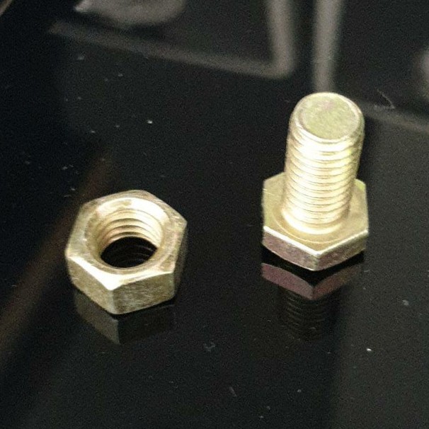 Jual Baut Siku Lubang M8x15 Kuning Kepala Hex 12mm - Baut Mur Besi Siku Lubang - Mur Baut Siku ...