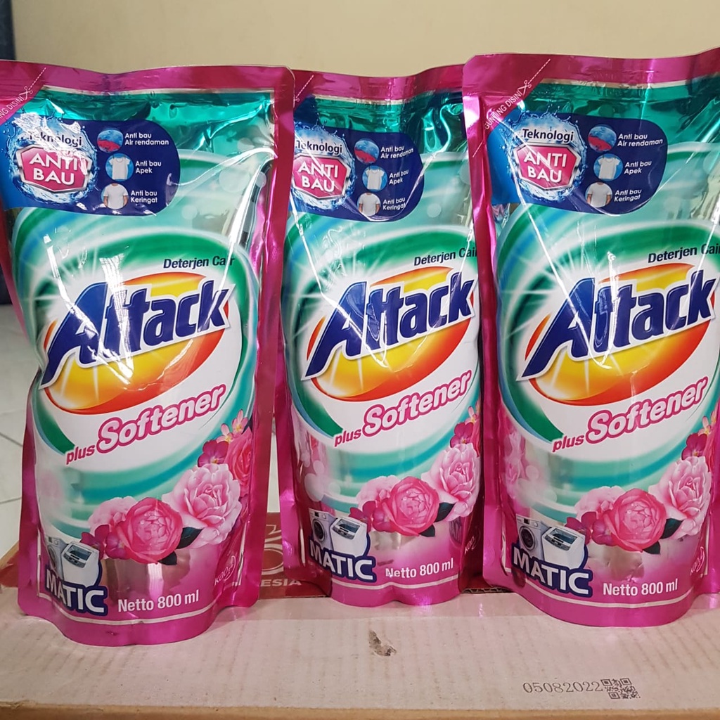 Jual Attack Liquid Deterjen Plus Softener 800 ml 400 ml | Shopee Indonesia