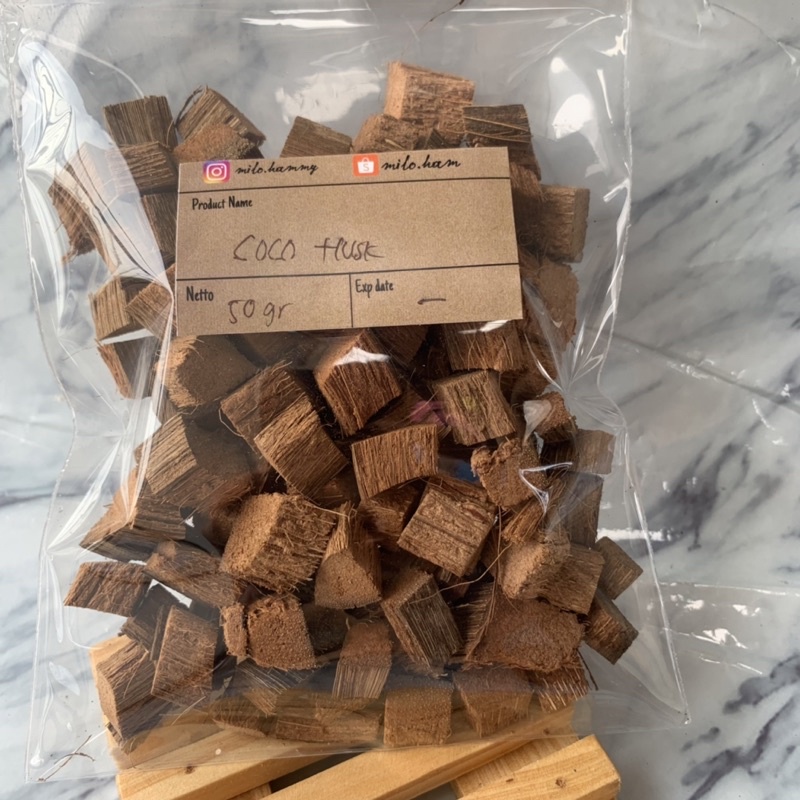 Jual Coco Husk Sterillized | Coco Chips | Substrate Bedding Hamster ...