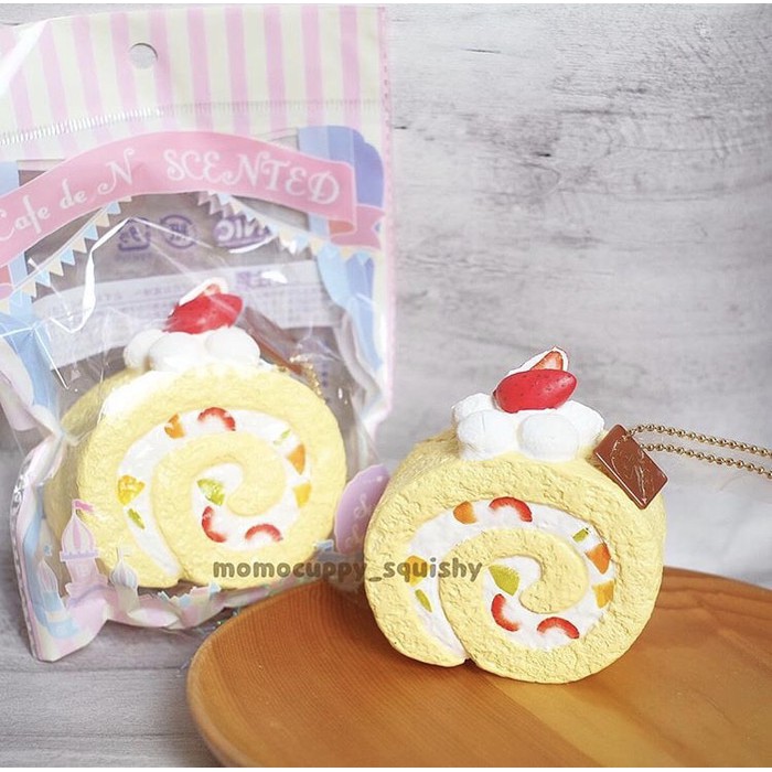 Jual Squishy licensed cake roll by cafe de N ( squishy kue gulung ORI ...