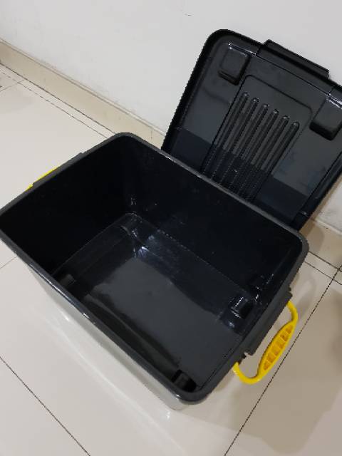 Jual Container box Hitam 40 / Box Container Plastik / Container Box ...