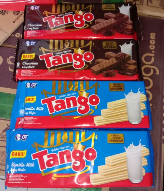 Jual TANGO WAFER 110GR RASA VANILLA dan coklat | Shopee Indonesia