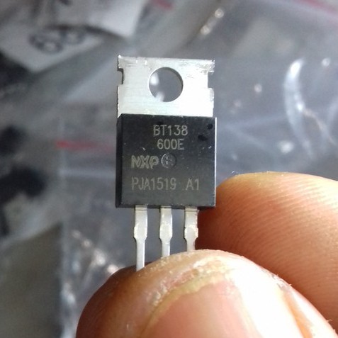 Jual triac bt138 600E ori | Shopee Indonesia