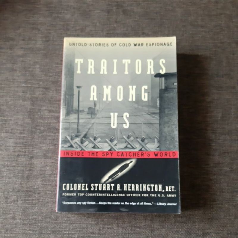 Jual Traitors Among Us (Preloved) | Shopee Indonesia