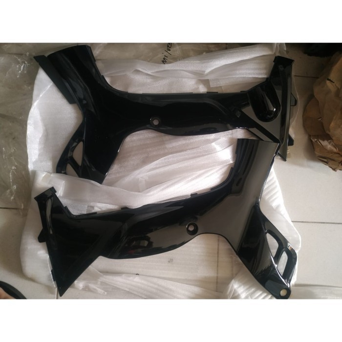 Jual Bebekan Dalam/ Leg Shield Dalam Yamaha Vega R 04 - Hitam bintang ...