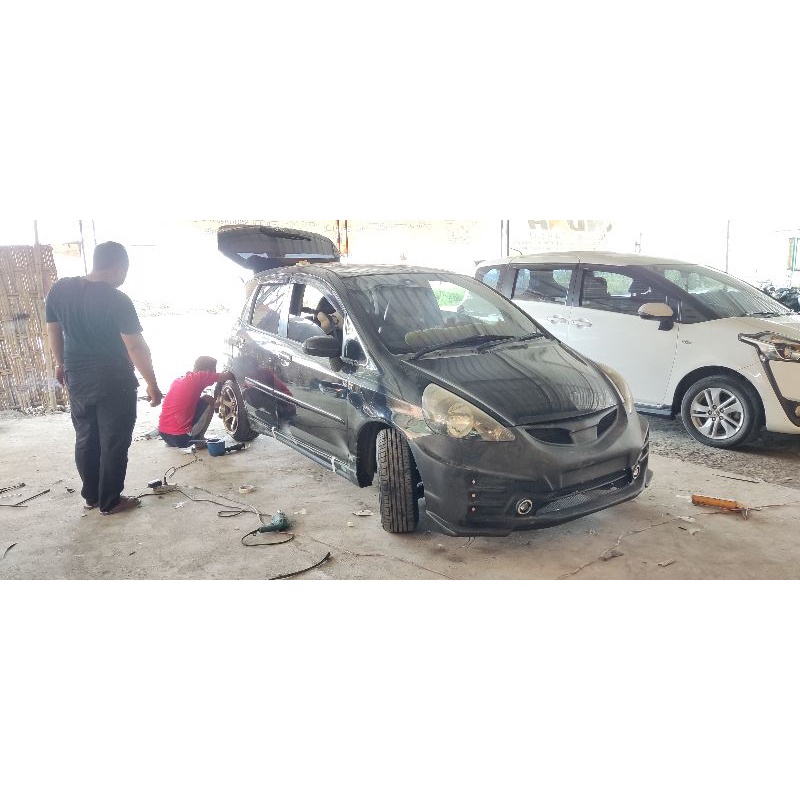 Jual AKSESORIS MOBIL BODYKIT HONDA JAZZ GD3 ADAPTASI MUGEN RS DEPAN DAN ...