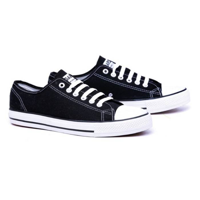 Jual Sepatu Sekolah Pria Cowok Original Sneakers Kets Canvas SMP SMA ...