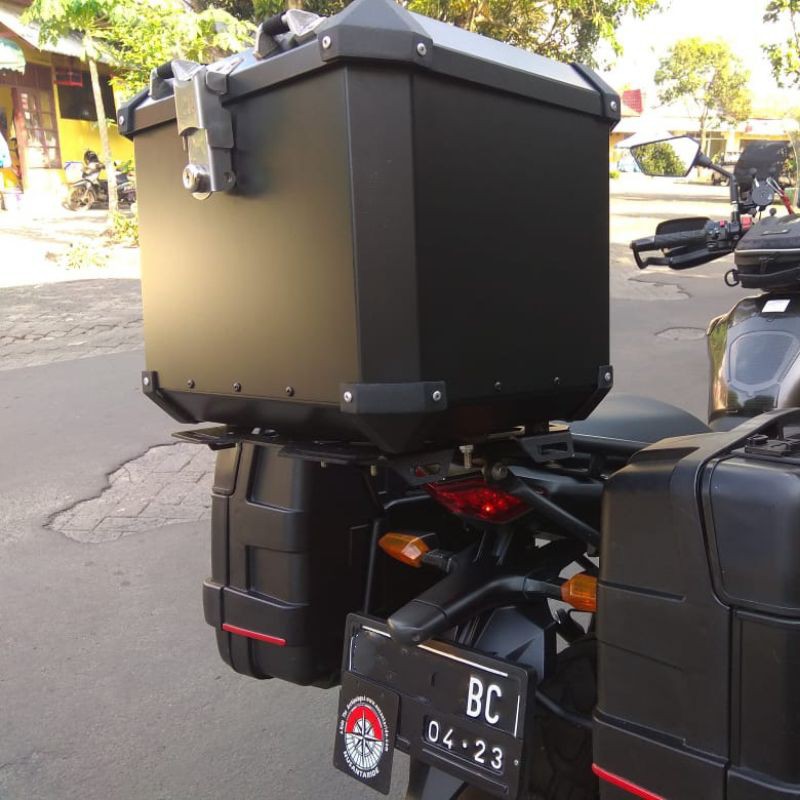 Jual Top - Box Atas Motor Pannier Badak Hitam 46 Liter | Shopee Indonesia